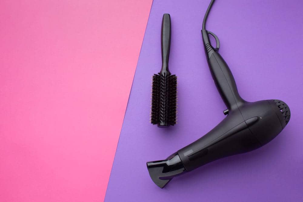 5 tips mengeringkan rambut dengan hair dryer tanpa merusaknya