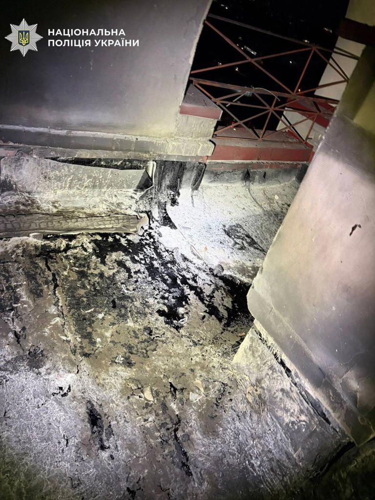 Drone debris hits high-rise residential building in Kyiv: residents ...