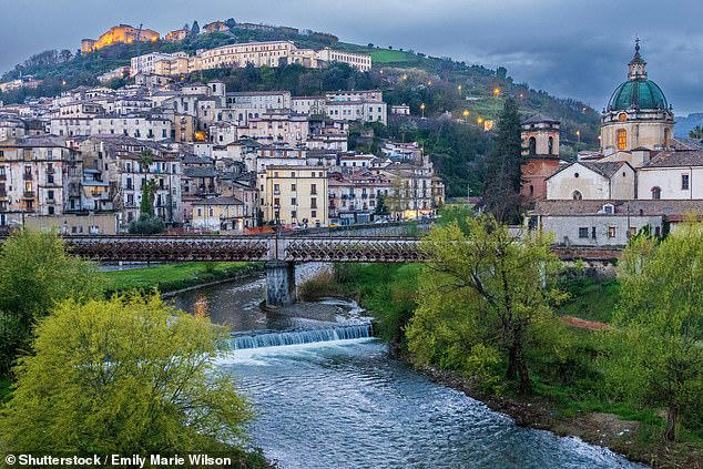 The best destinations for cheap beer and wine - including £1.30 pints ...