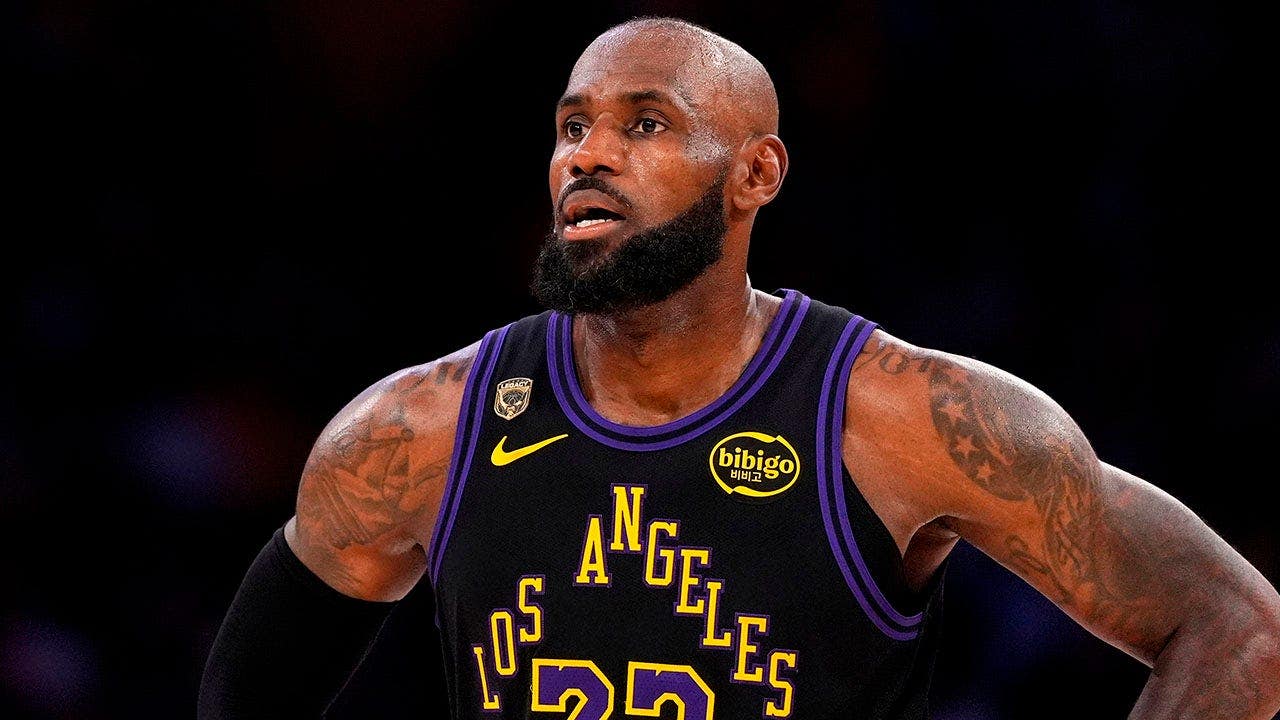 FS1's Nick Wright weighs in on GOAT debate: 'Kobe was never the best ...