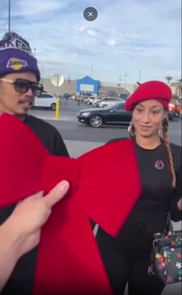 Prize game makes couple truly happy