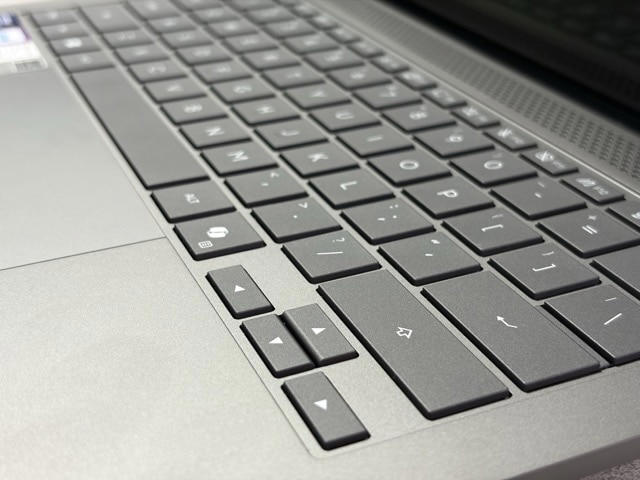 ASUS Zenbook S14 (2026) review: The 'Zen'-ith of Windows portability