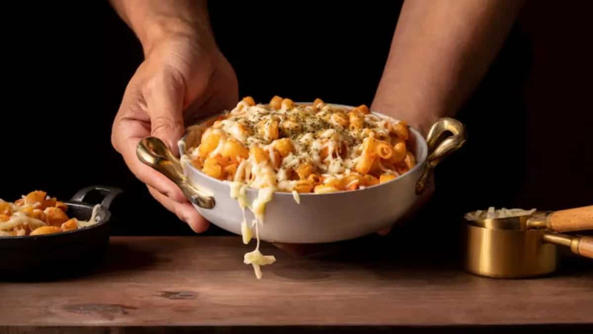 Quick cheesy rice cooker snacks to satisfy your midnight hunger