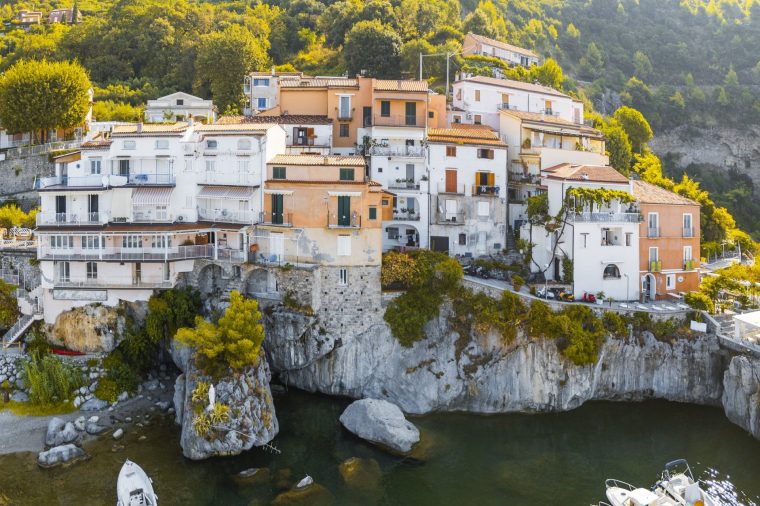 I left Britain to retire in Italy – it was so chaotic I’m moving back ...