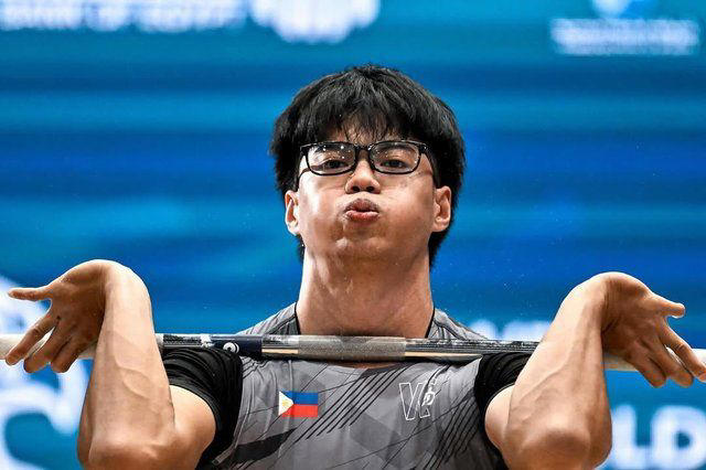 How weightlifter Albert Ian Delos Santos turned grief into gold