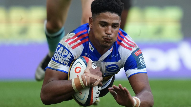 Stuart Barnes: Sacha Feinberg-Mngomezulu is the next Dan Carter