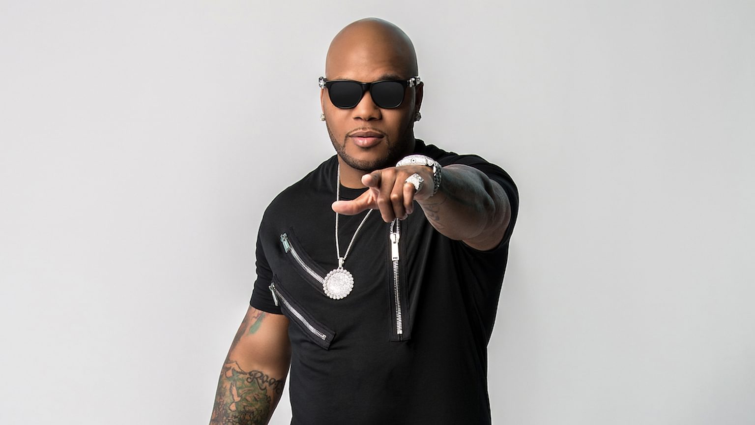 Iedereen kent deze Flo Rida-hits en binnenkort is hij in België