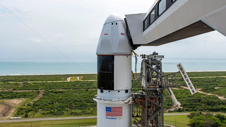 Sonic boom alert issued for SpaceX Falcon 9 rocket launch