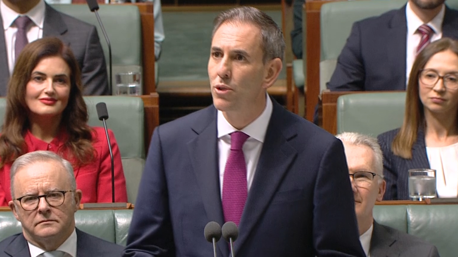 Chalmers takes a razor blade to negative gearing and CGT discount