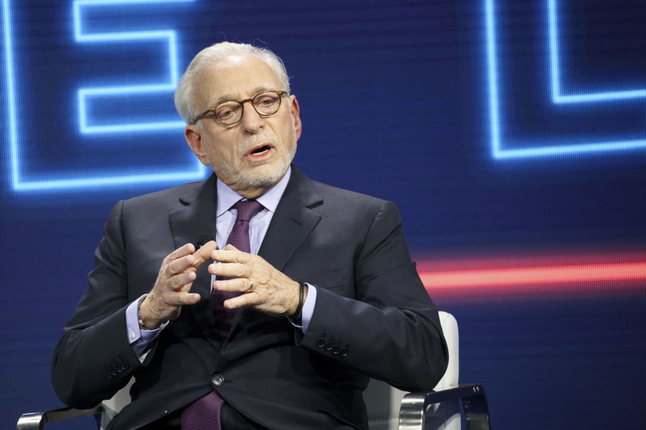 Wendy’s stock soars on report Nelson Peltz wants to take it private ...