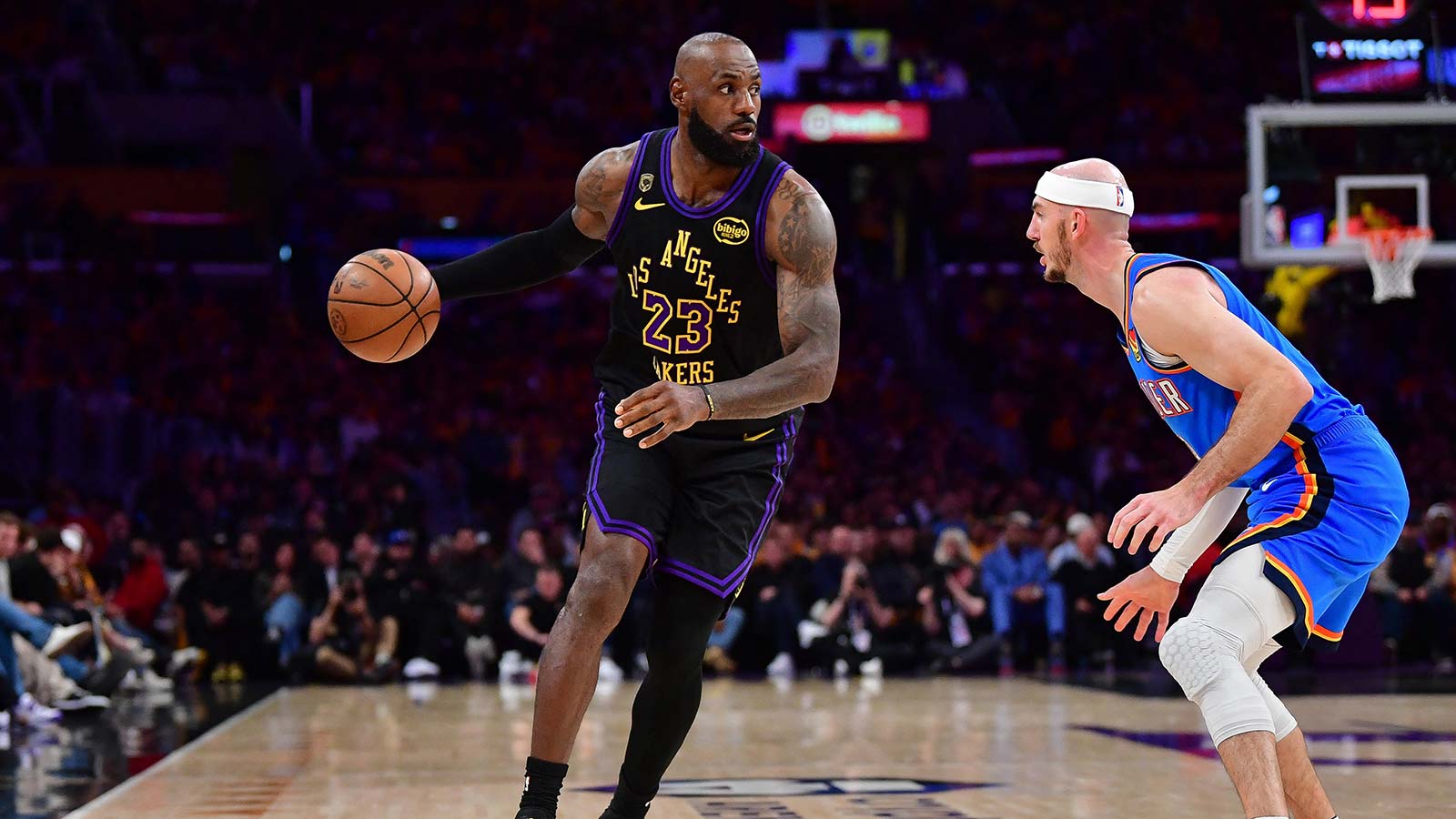 Lakers’ LeBron James ties bonkers Wilt Chamberlain NBA record in ...