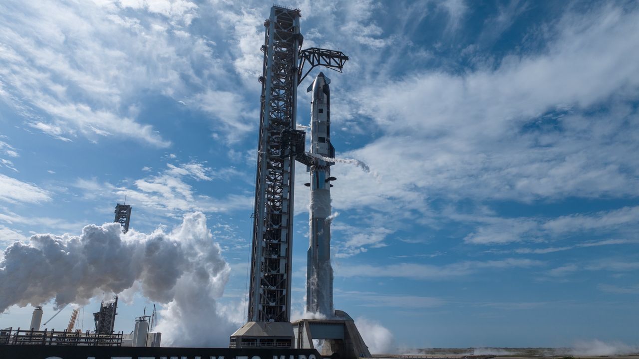 The world's biggest rocket: How SpaceX's new Starship 'V3' differs from ...
