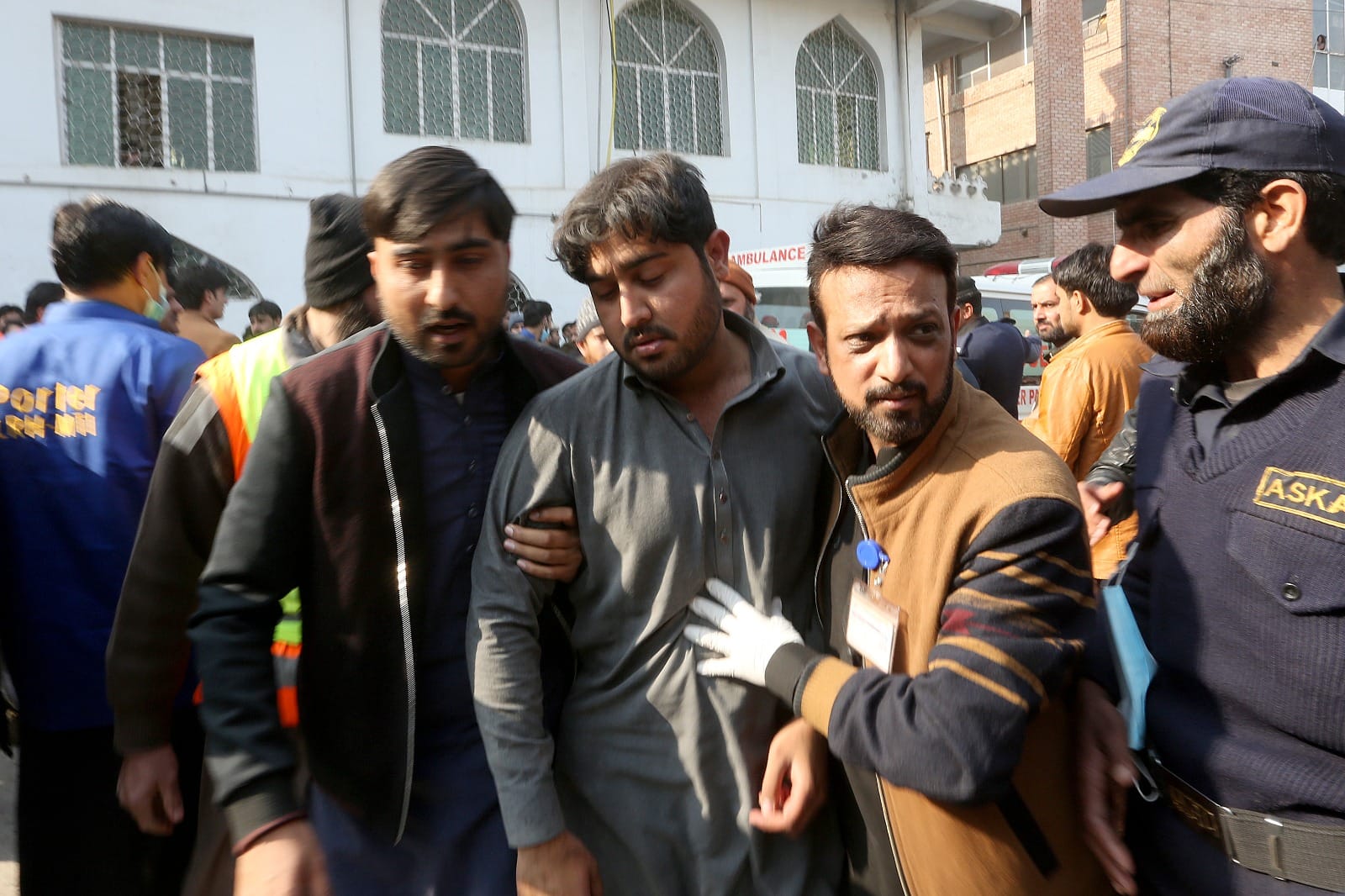 Deadly blast rocks Pakistan's Khyber Pakhtunkhwa, 9 killed, 23 injured