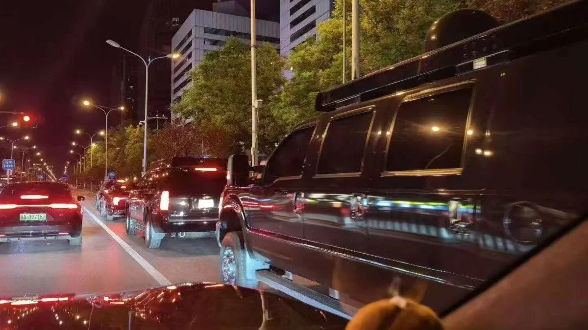 The pictures that show Trump is spoiling for a fight in Beijing