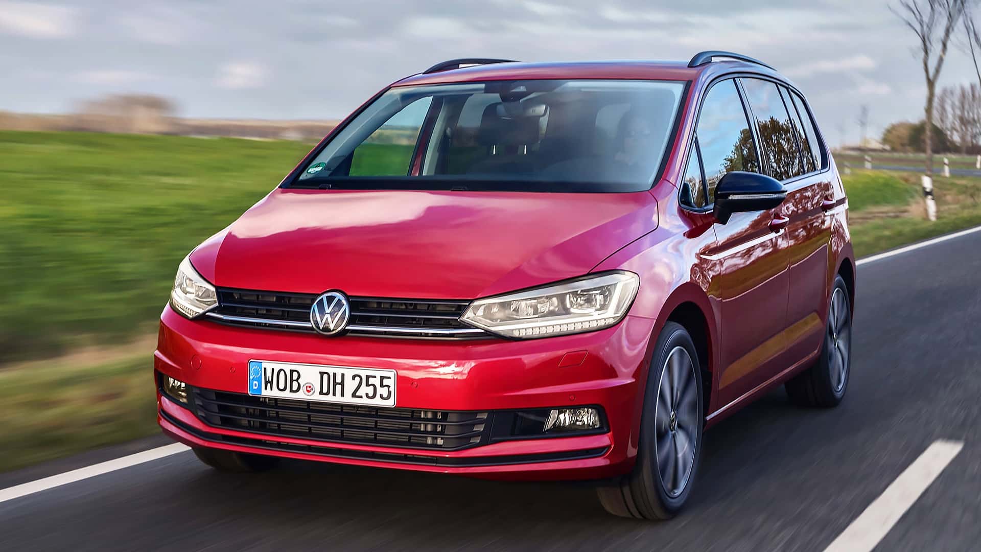Volkswagen axes a minivan it's been selling for 11 years