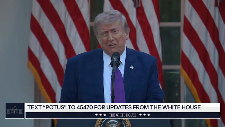 Trump, 79, explains his timid steps down Air Force One stairs
