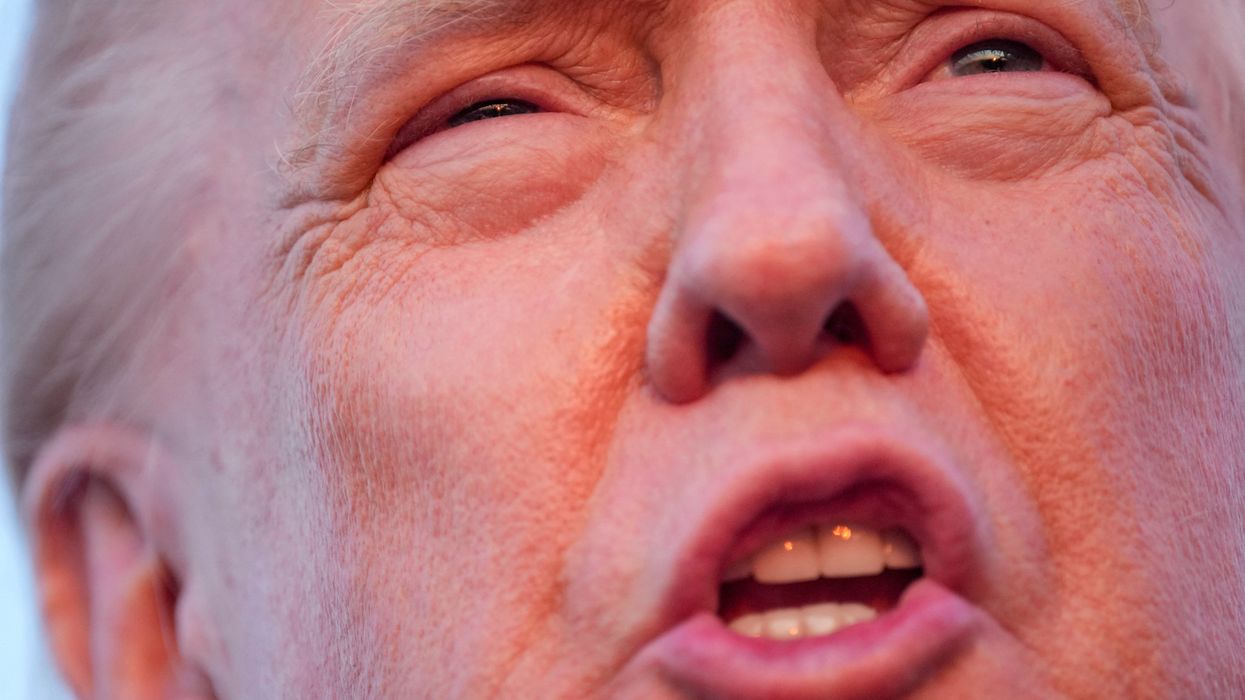 Trump goes to pieces over reflecting pool's skyrocketing costs in 1 am rant