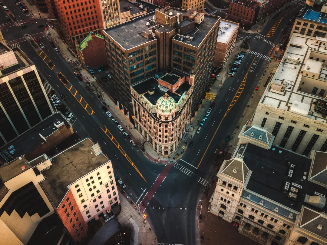 People share 20 American cities with depressing downtowns