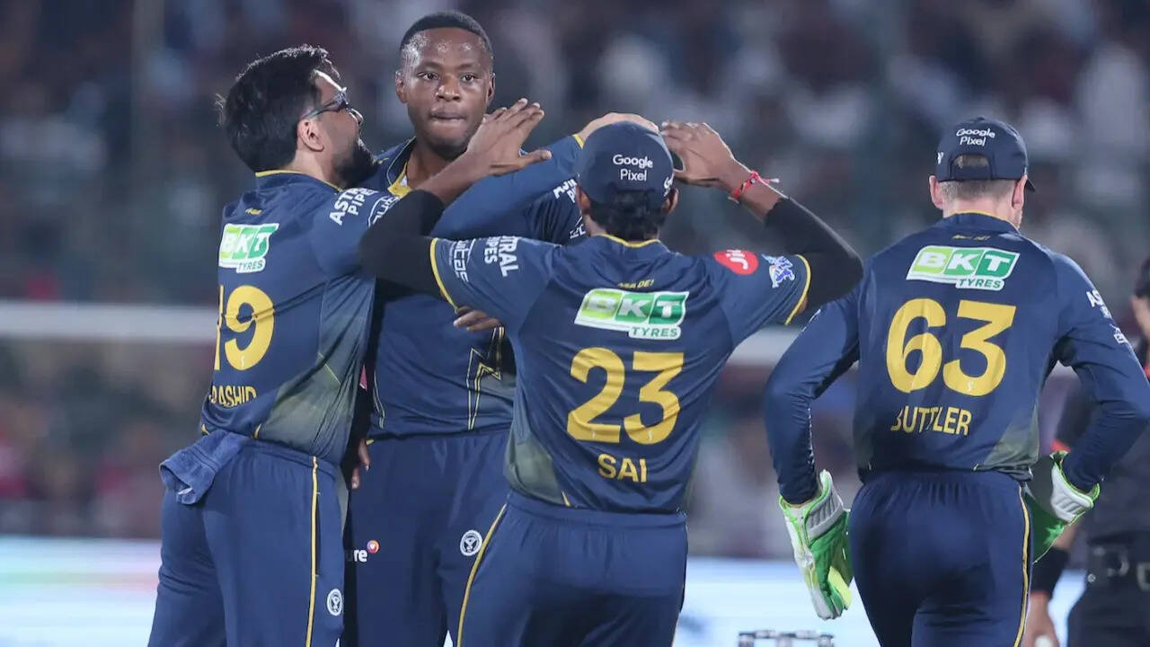 Today IPL 2026 match: GT vs SRH match time, toss time, venue & prediction