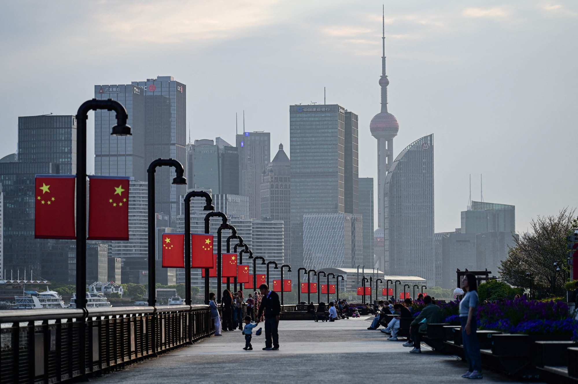 Hong Kong, mainland China spur surge in Asia-Pacific commercial ...