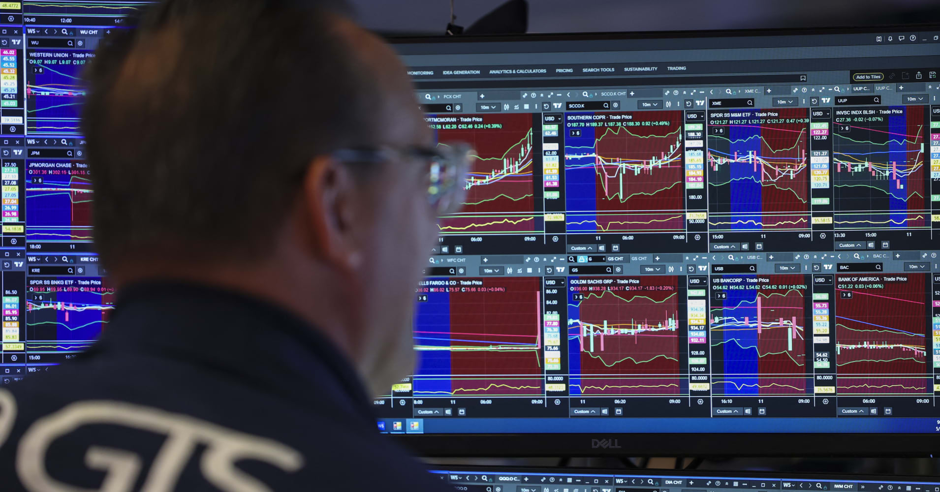 CNBC daily open: Stocks yield to bond market pressure