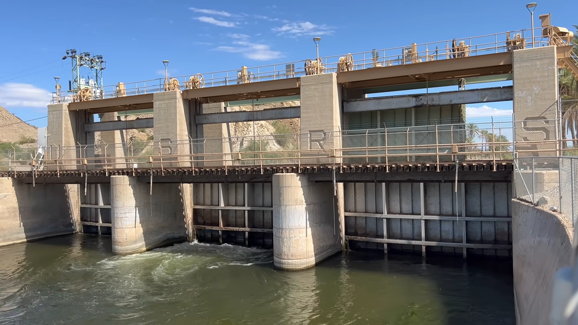 America’s first Colorado River dam opened the door to massive western ...