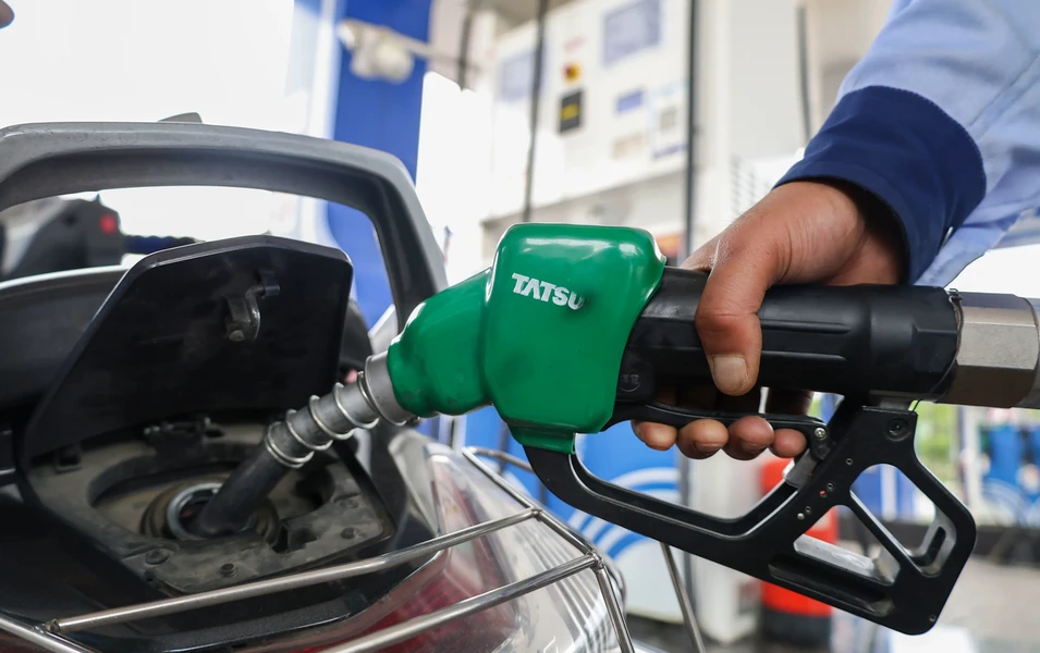 Centre to curb ministers’ travel in fuel-saving push