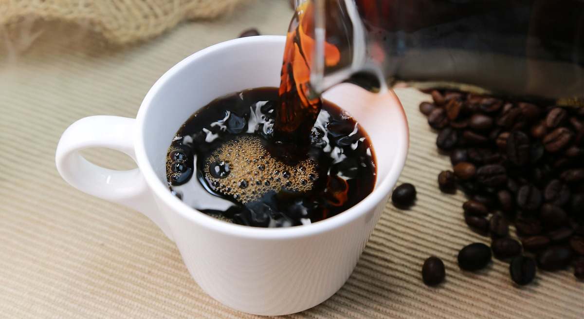 Más café solo, menos grasa visceral: esta popular bebida favorece la ...