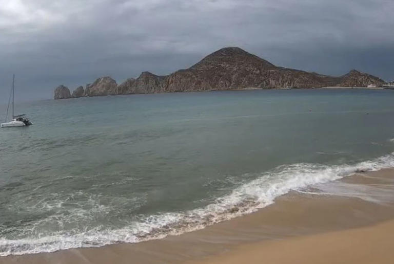 Warm ocean waters forecast to fuel stronger storms in Cabo this year