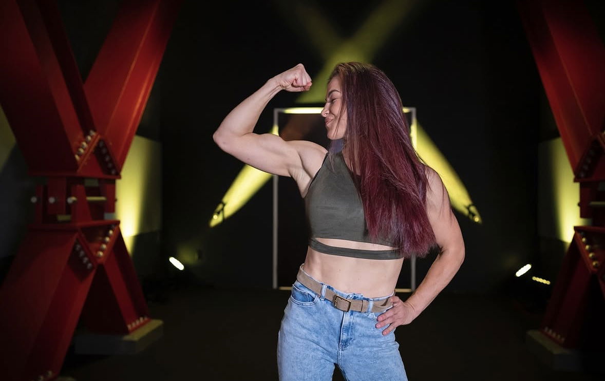 20 retired women MMA fighters still in great shape