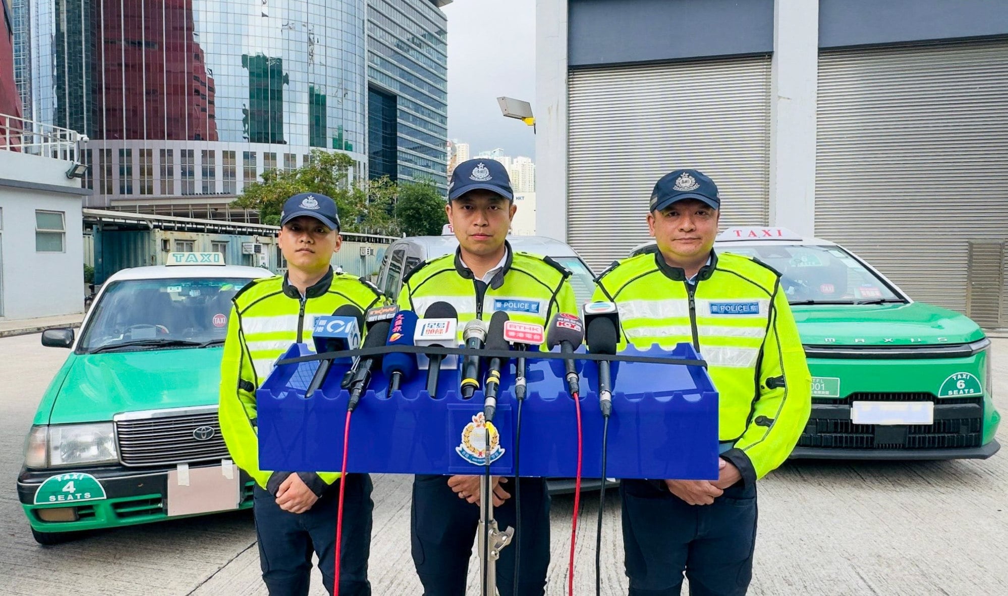 Hong Kong taxi driver arrested for dangerous driving, hitting speeds of ...