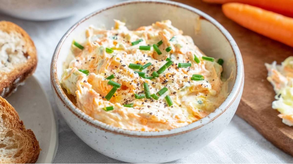 Für einen leckeren Start in den Tag: Probiere diesen Karotten-Quark ...