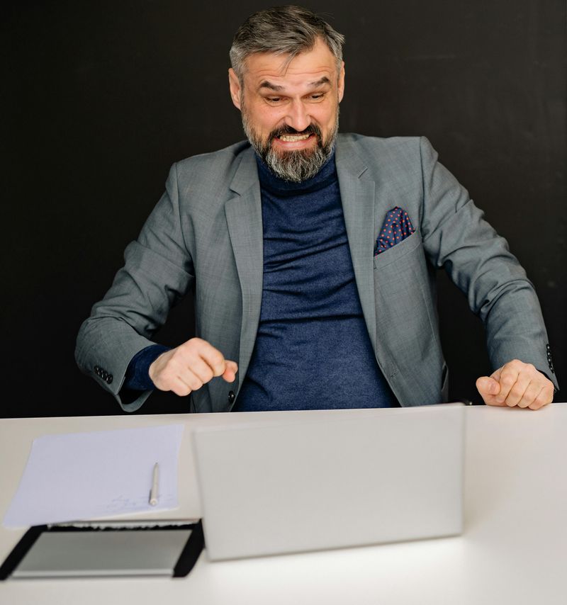 12 habits that can undermine a man’s masculine presence