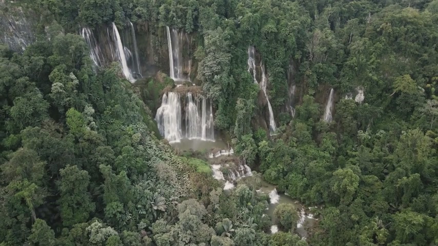 Thailand’s tallest waterfall, Thi Lo Su, revealed by drone