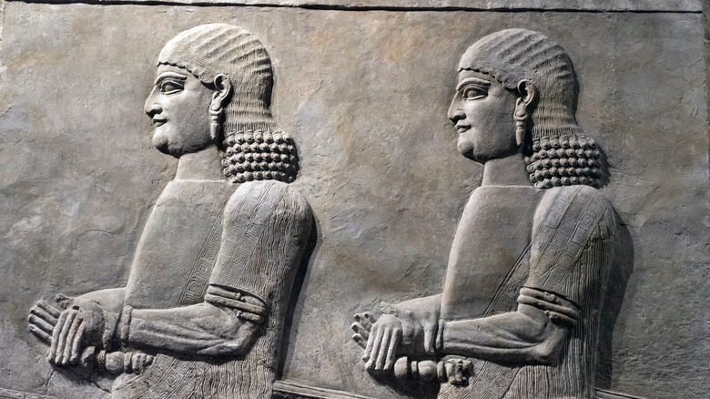 Did Ancient Mesopotamia Really Have Takeout Windows