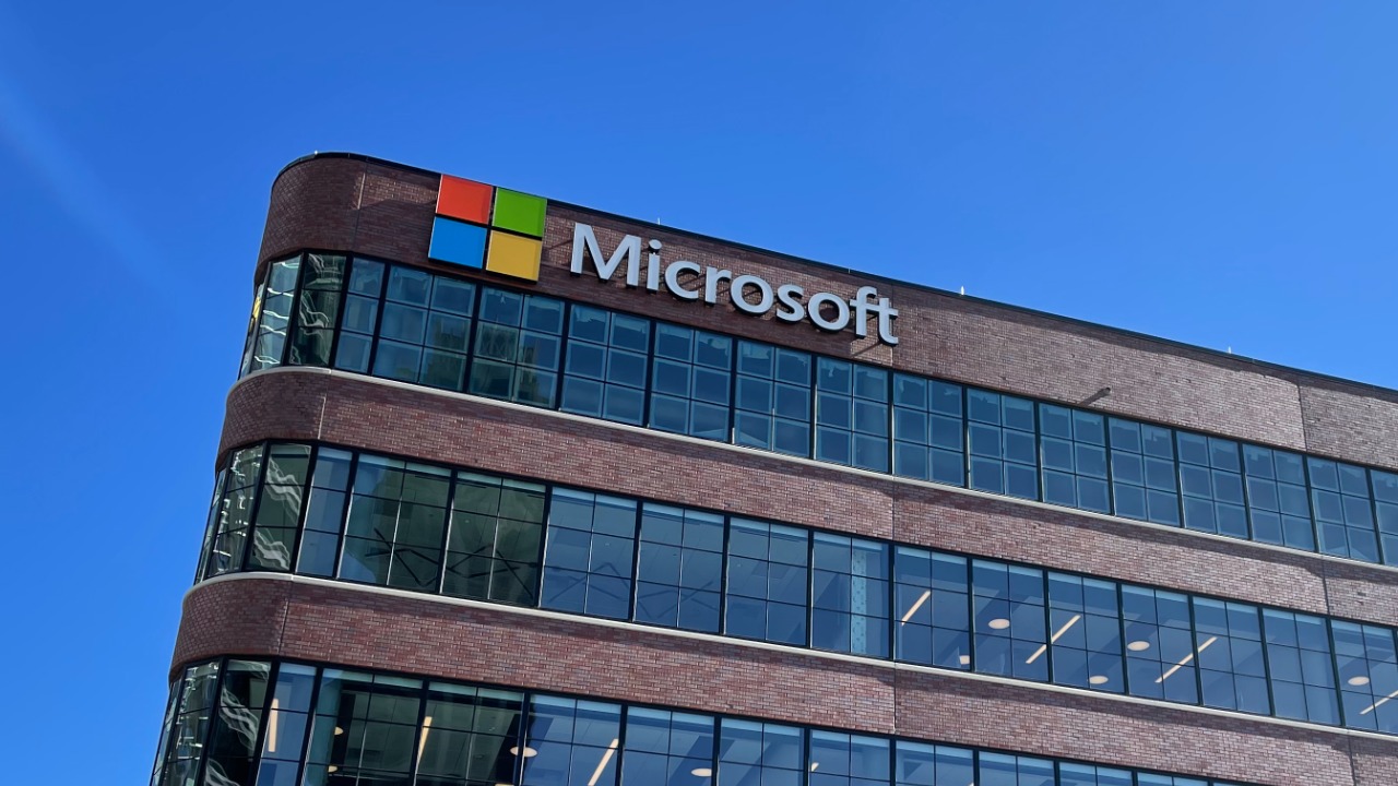 Microsoft Q3 revenue hits $82.9 billion, Azure up 40% year-over-year