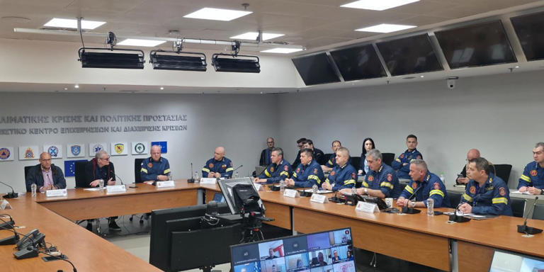 Σε επιφυλακή η Πολιτική Προστασία για την αντιπυρική περίοδο - Οι ...
