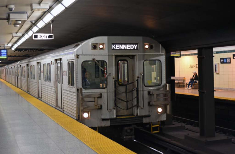 TTC updates its safety app for subway station response