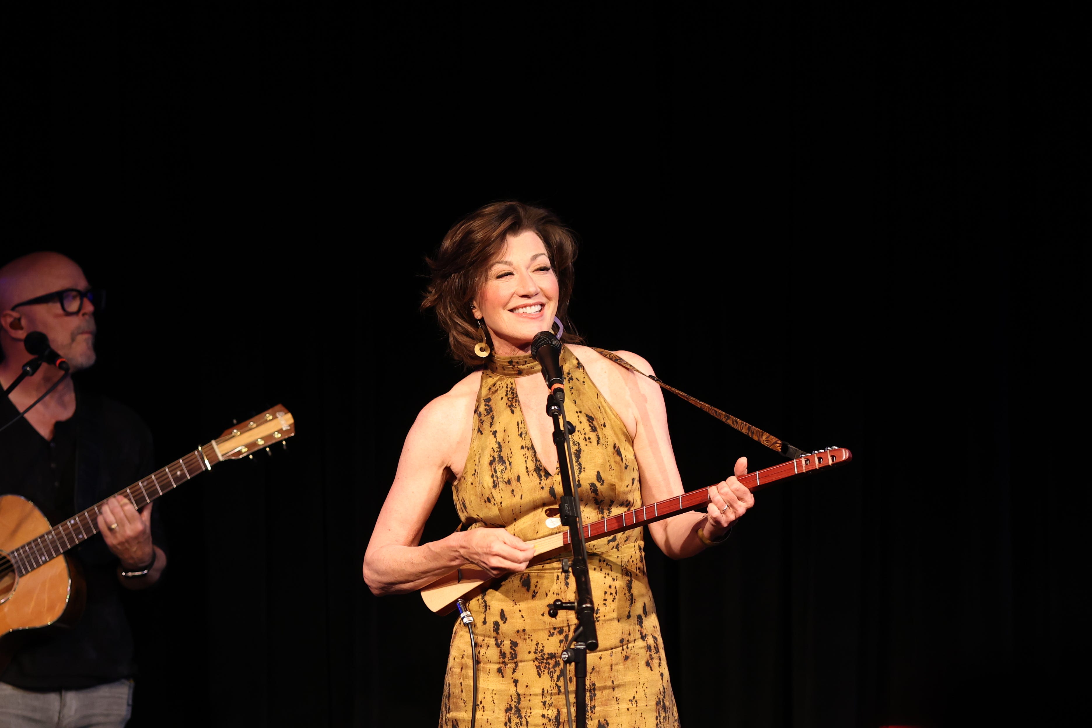 Amy Grant reveals Vince Gill's tough-love advice after bike accident