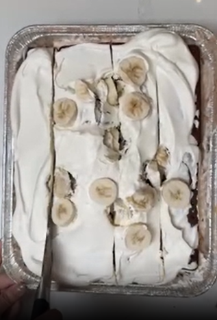 Healthy ice cream cake that tastes indulgent without the guilt