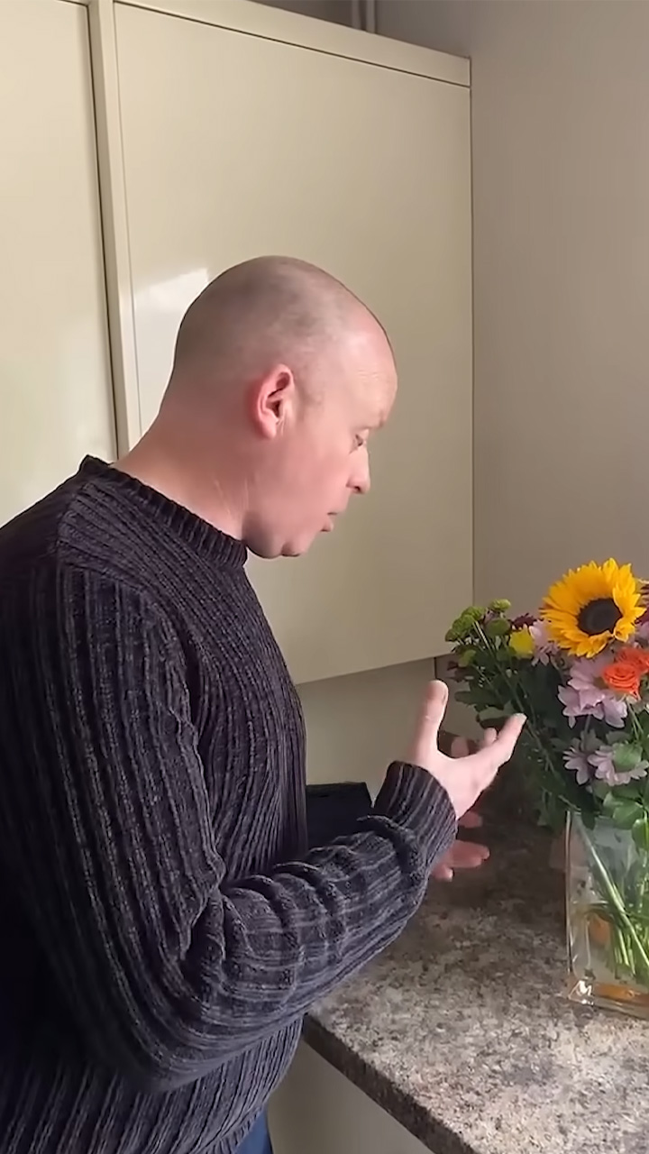 Funny but thoughtful surprise for mom