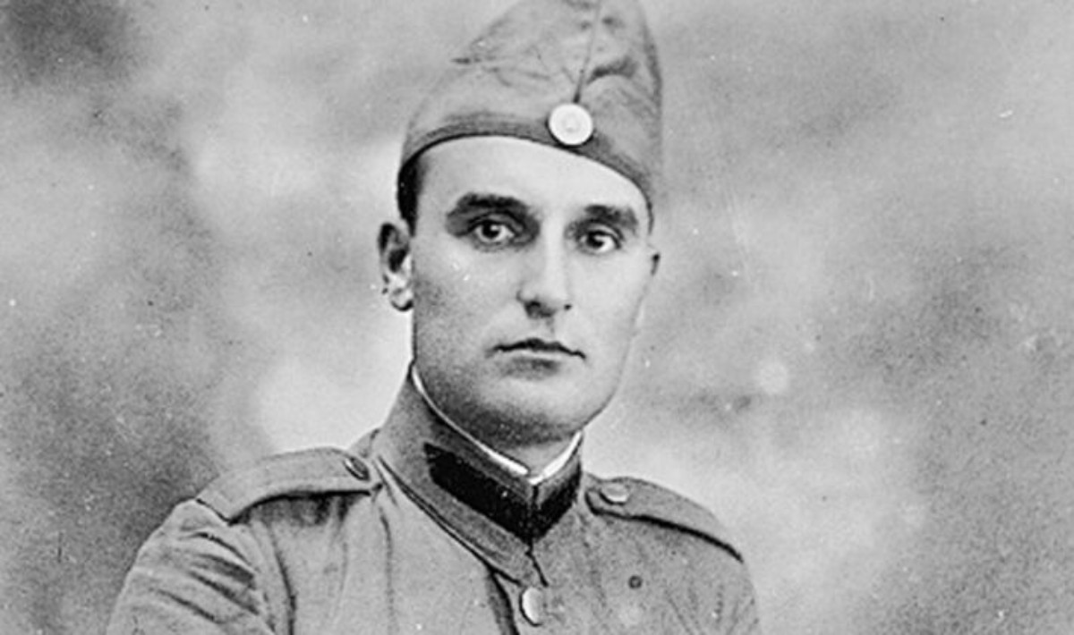 Ναπολέων Σουκατζίδης: Ο αγωνιστής που εκτελέστηκε την Πρωτομαγιά και ...