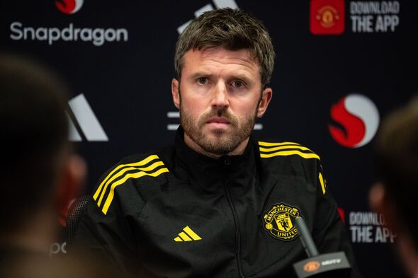 Michael Carrick drops Man Utd team news hint for Liverpool clash with ...