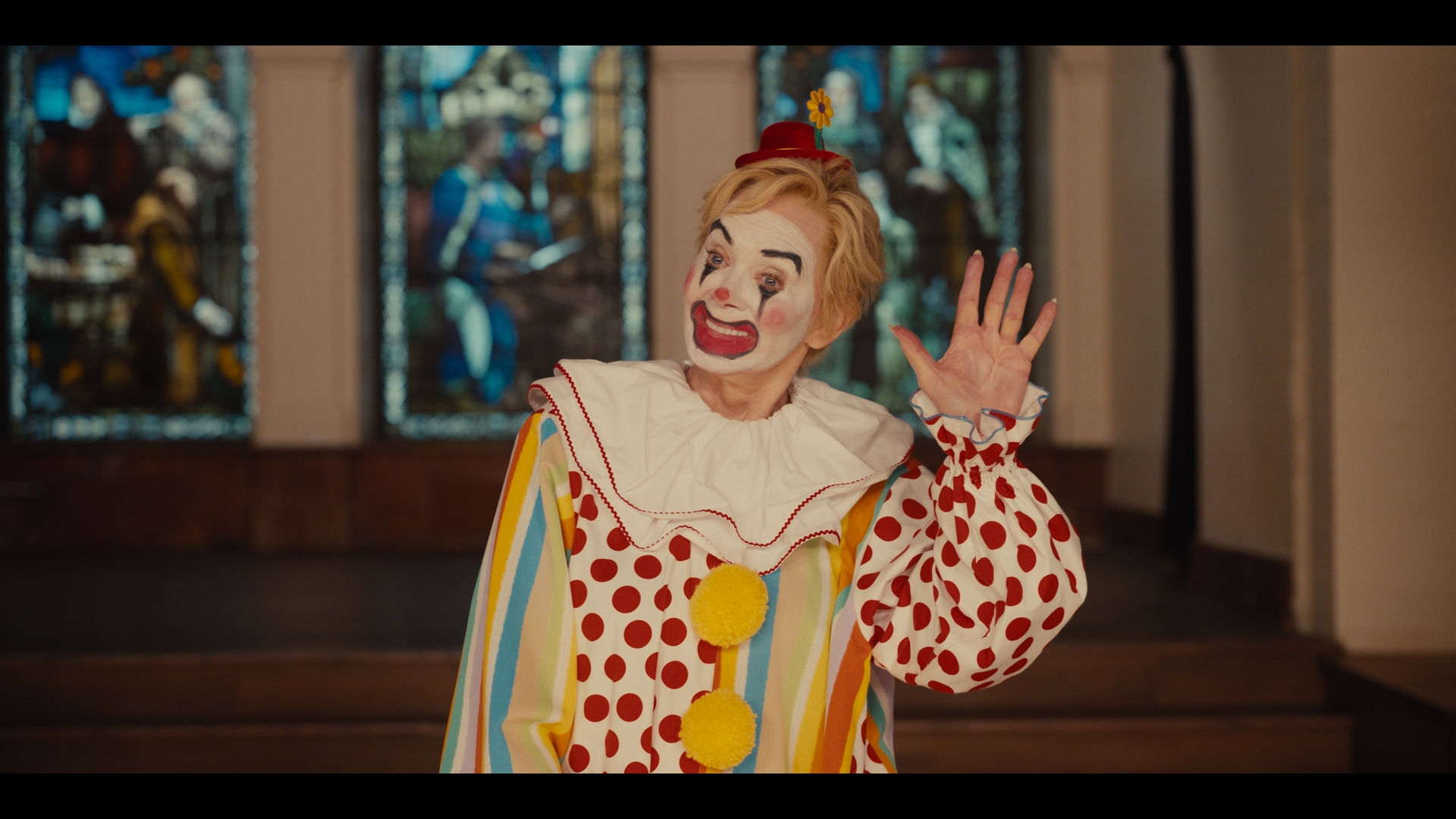 'Hacks' season 5 'Amazing Race': Costuming the clown suits