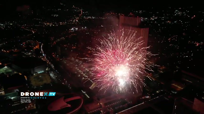 Feuerwerk von Drohne aufgenommen