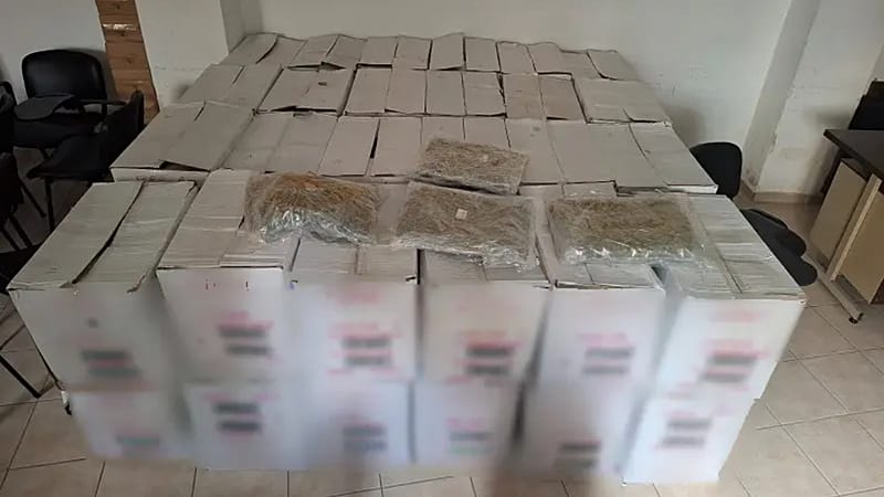 Grécia: deteção e apreensão de meia tonelada de cannabis em bruto vinda ...