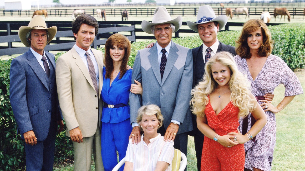 How 'Dallas' pulled off Bobby's famous shower scene while keeping ...