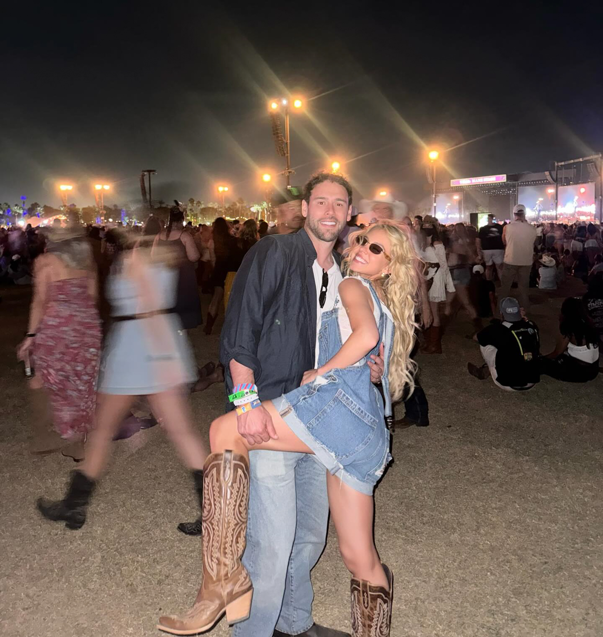 Sydney Sweeney hard-launches Scooter Braun romance with cozy Stagecoach ...