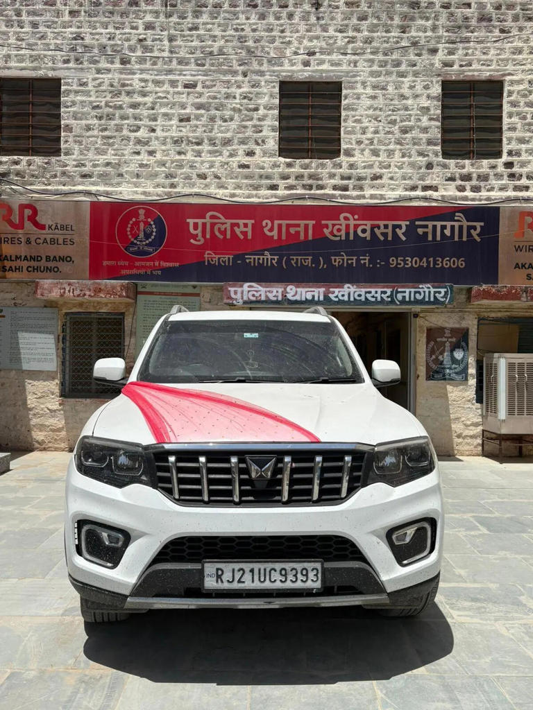DJ beat, zigzag street: Viral ‘nagin drive’ lands man in Nagaur police net