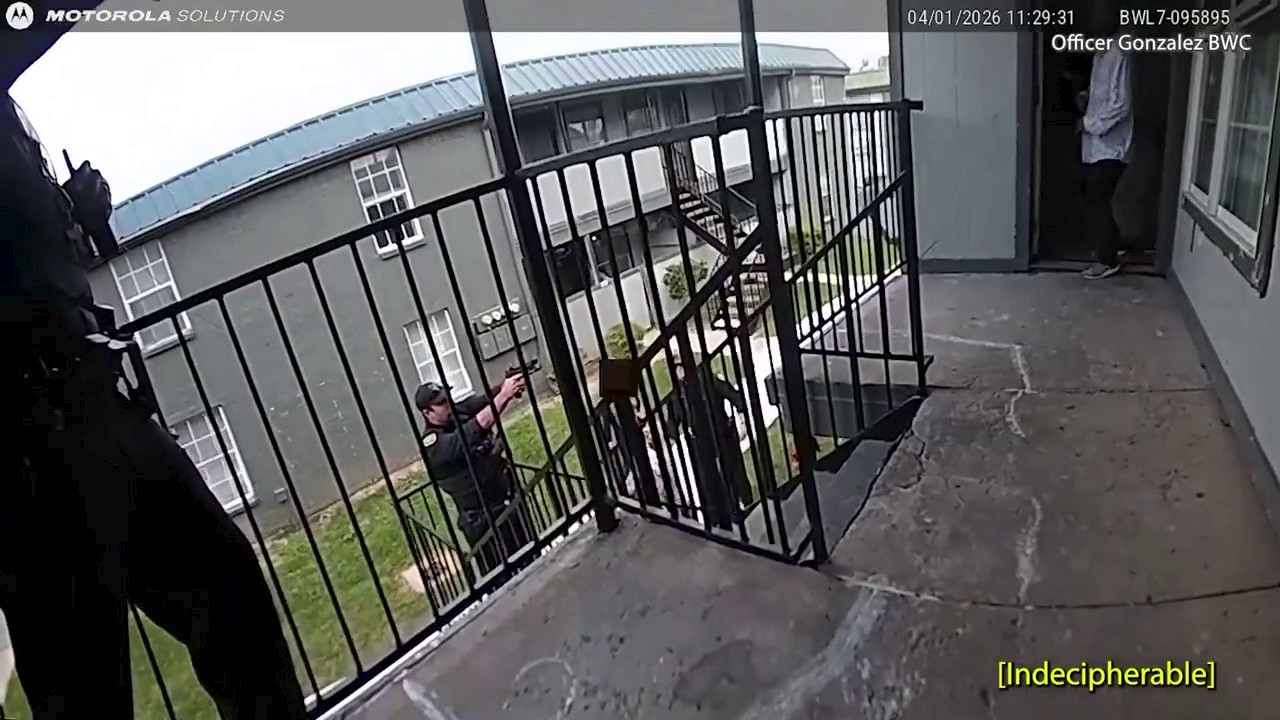Video: Suspect killed in West Bellfort officer-involved shooting
